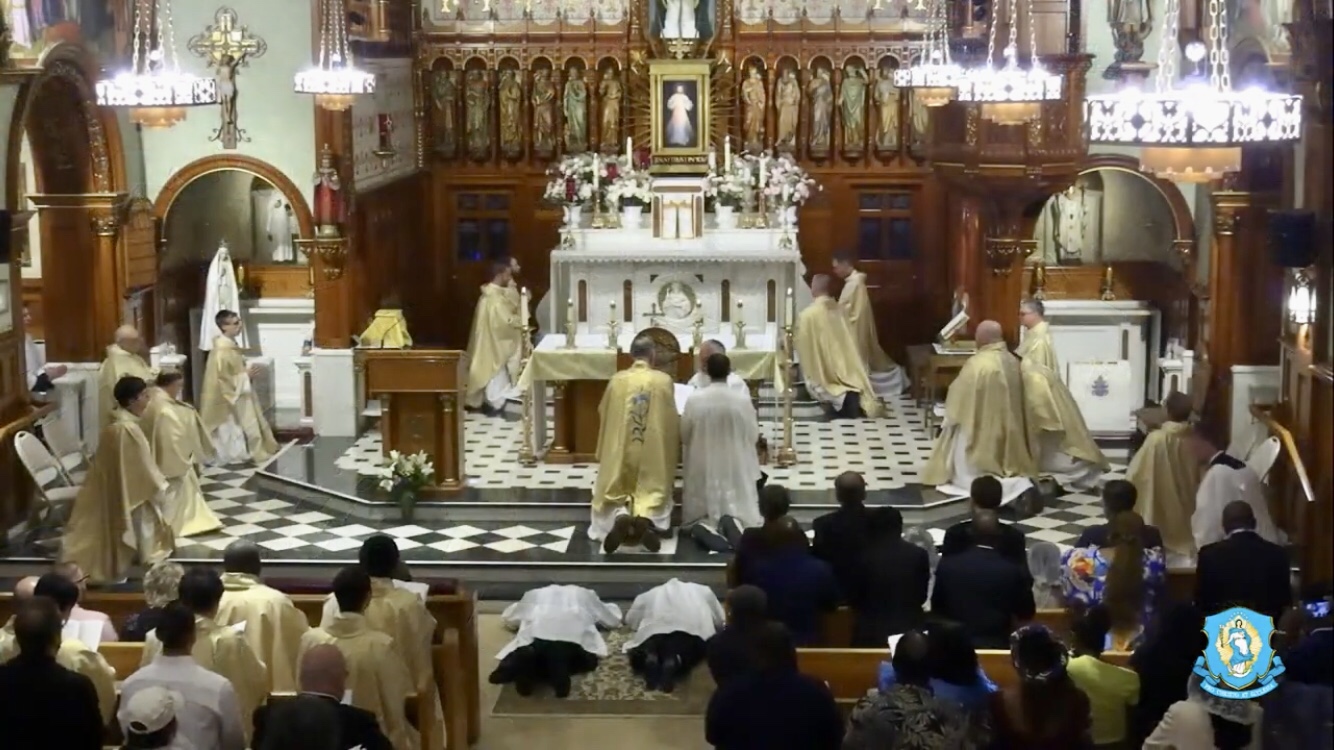 The Association of Marian Helpers – One Small Rose